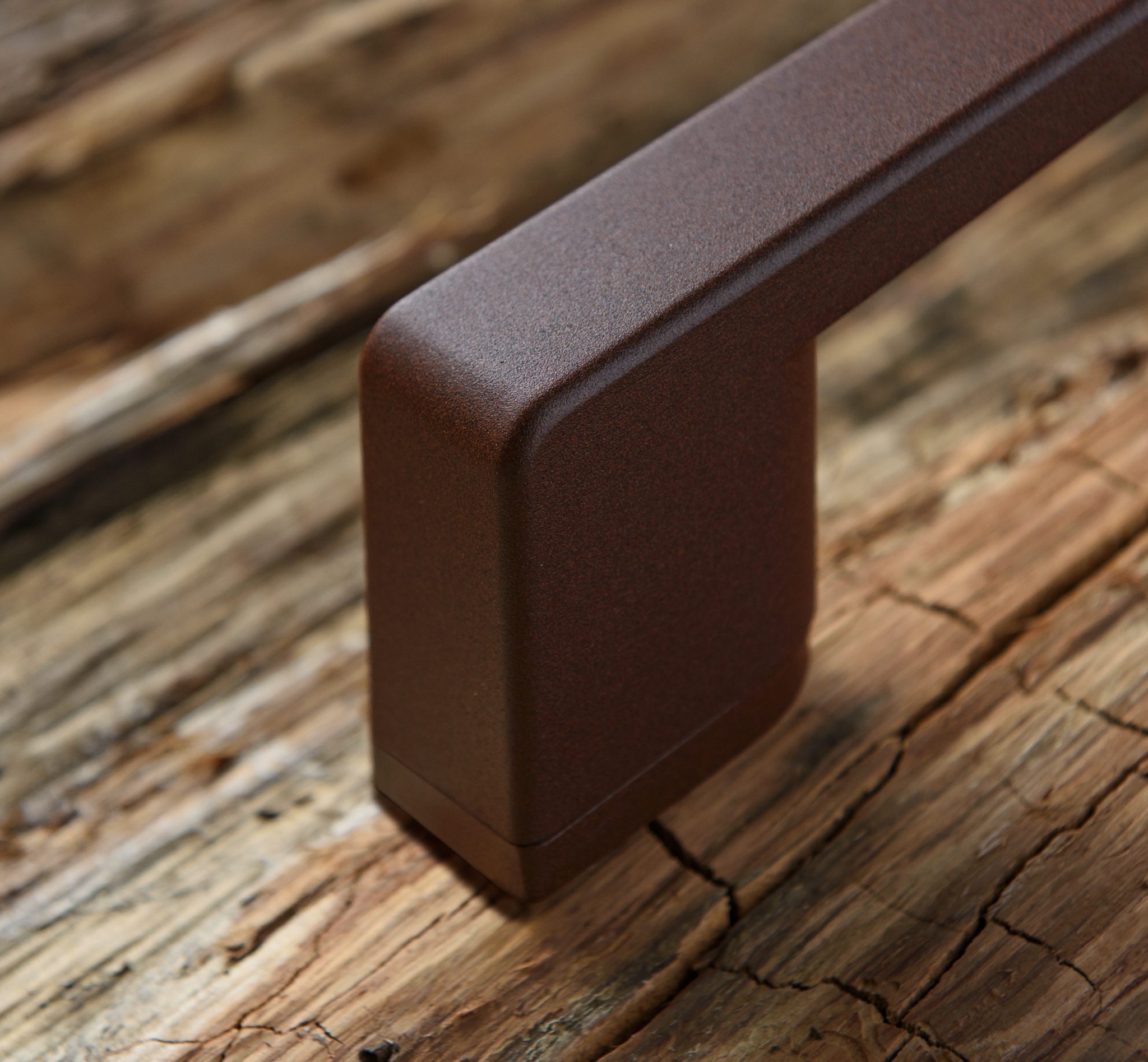 Reguitti Obliq minimal handles | Tyman International