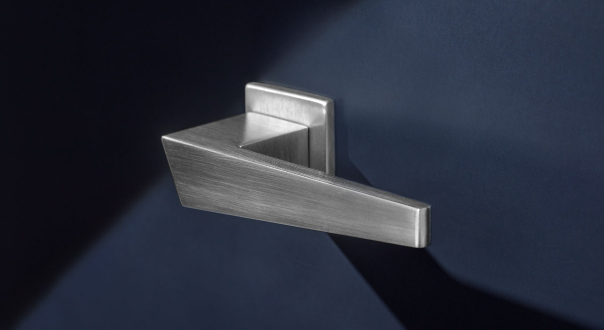 Reguitti handles - Tyman International